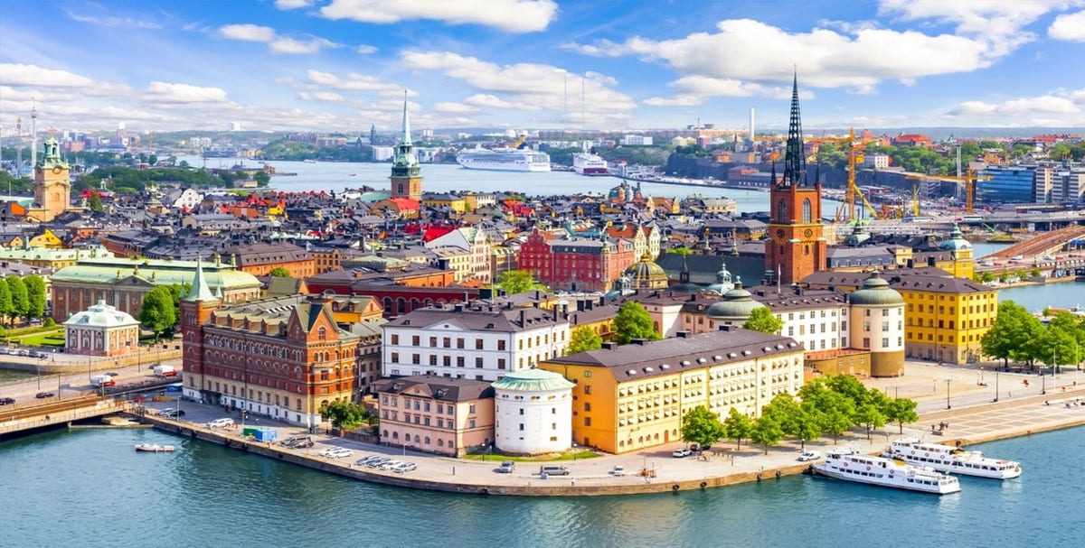 Best Premium Tour Package to Lapland and Arctic Circle | Benny’s Royal